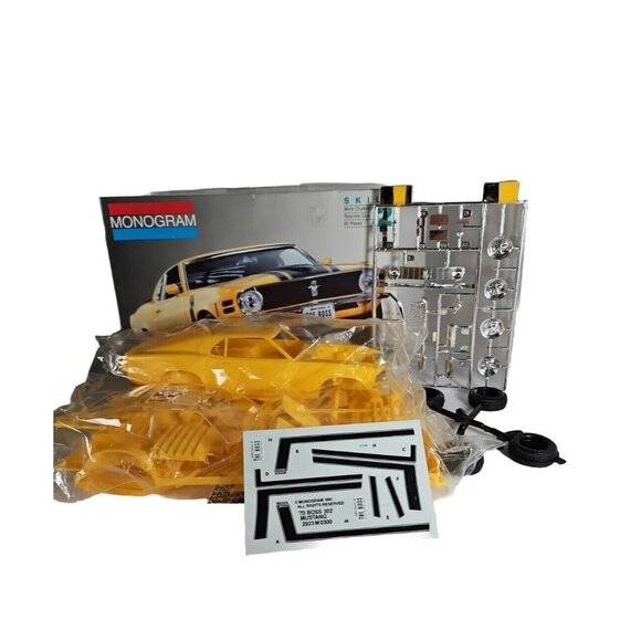 Monogram | Toys | 97 Mustang Boss 302 124 Scale Monogram Model Car Kit ...